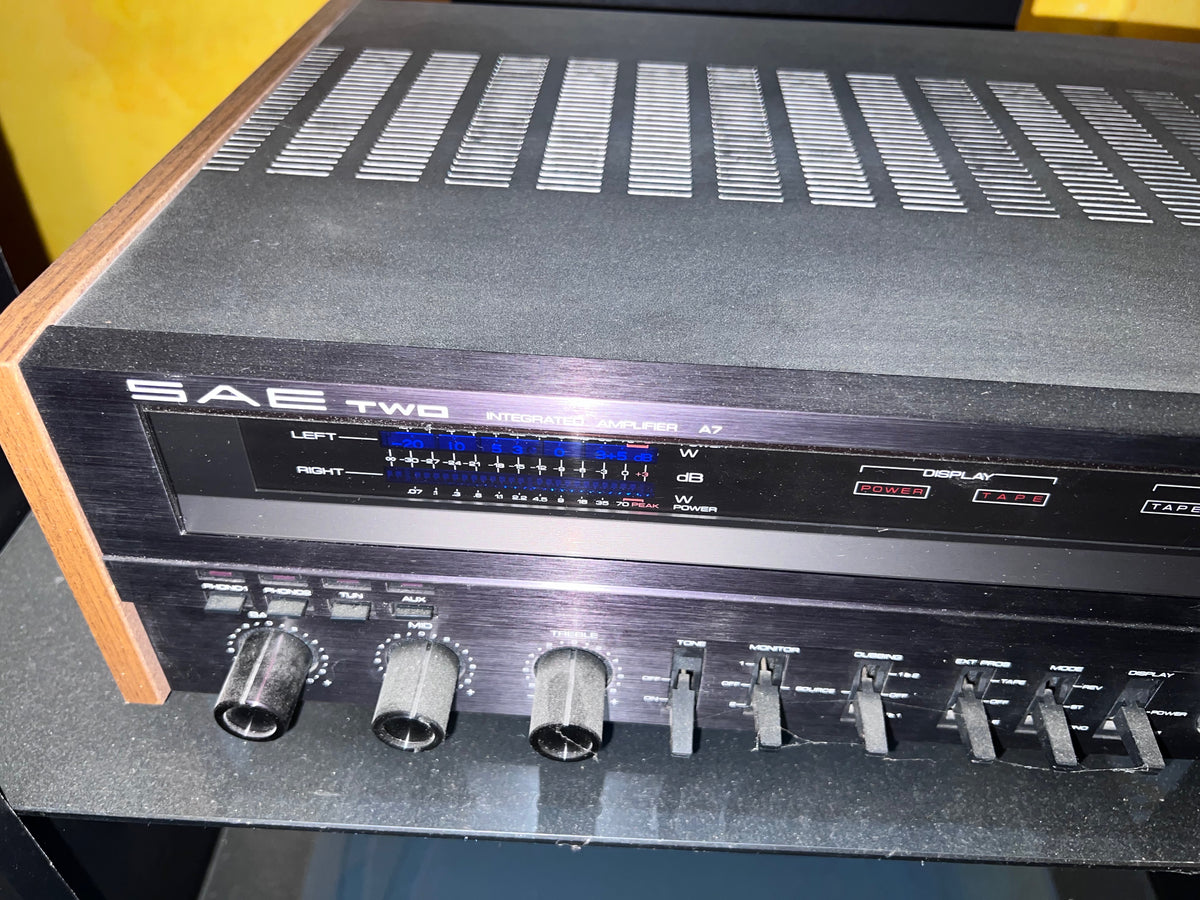 Sae Two Integrated Amplifier A7 – Sell My Stuff Canada - Canada's Content and Estate Sale ...