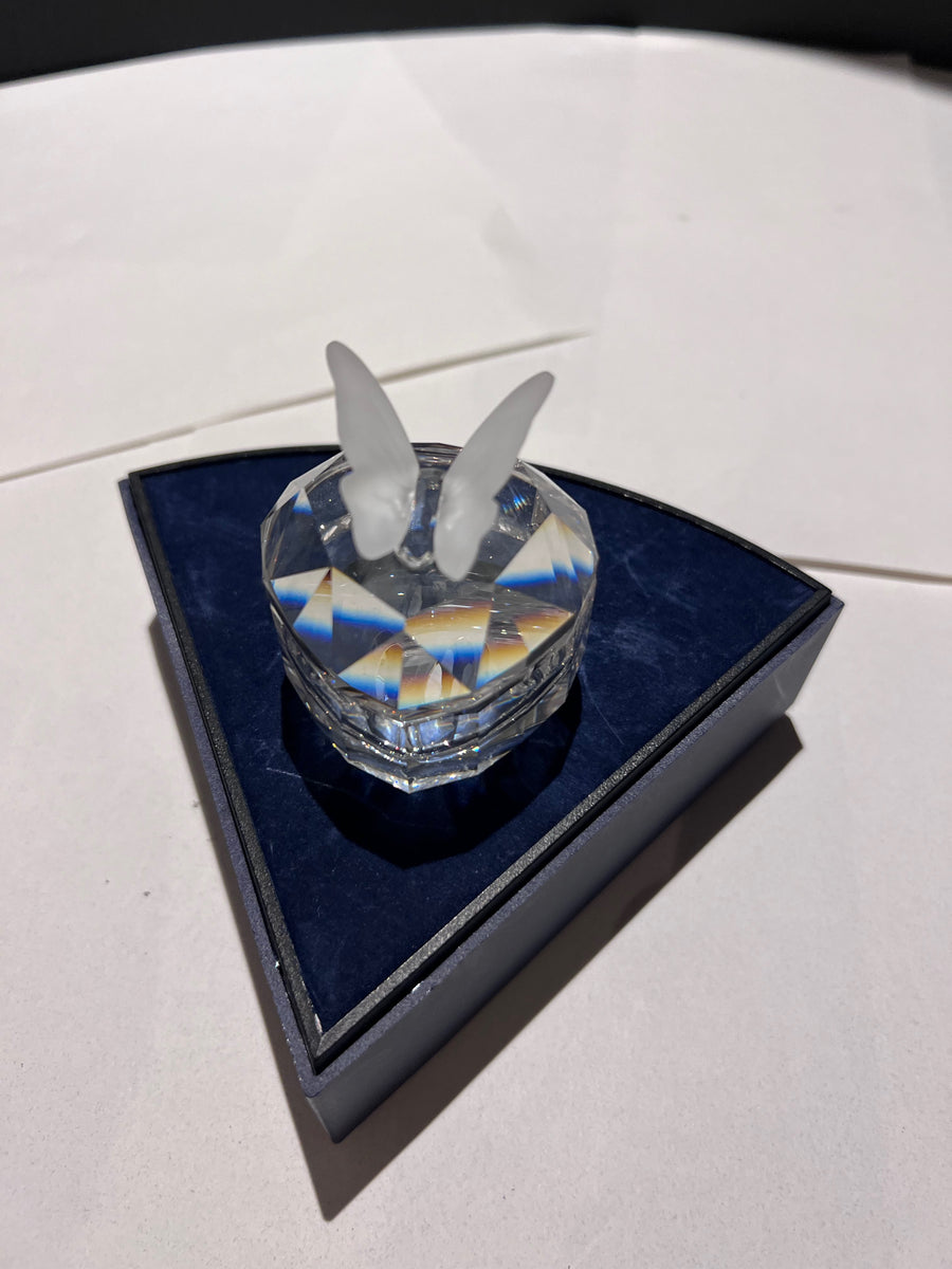Swarovski Crystal Trinket Box with Butterfly Lid – Sell My Stuff Canada ...
