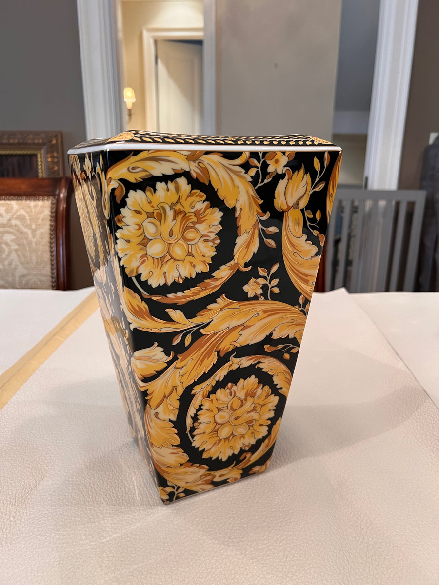 Rosenthal Versace Vanity Vase- 12.5"H – Sell My Stuff Canada - Canada's ...