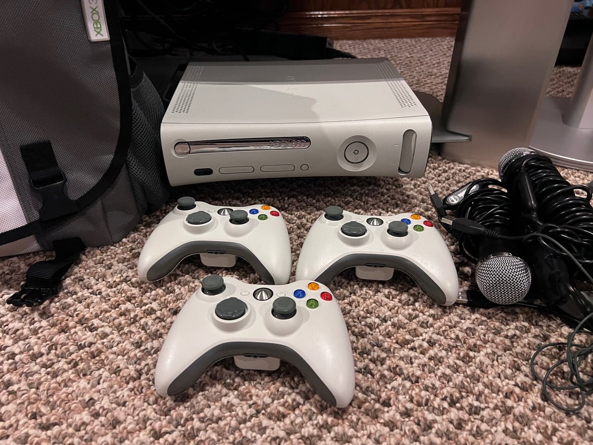 XBOX 360 Lot – Sell My Stuff Canada - Canada's Content and Estate Sale ...