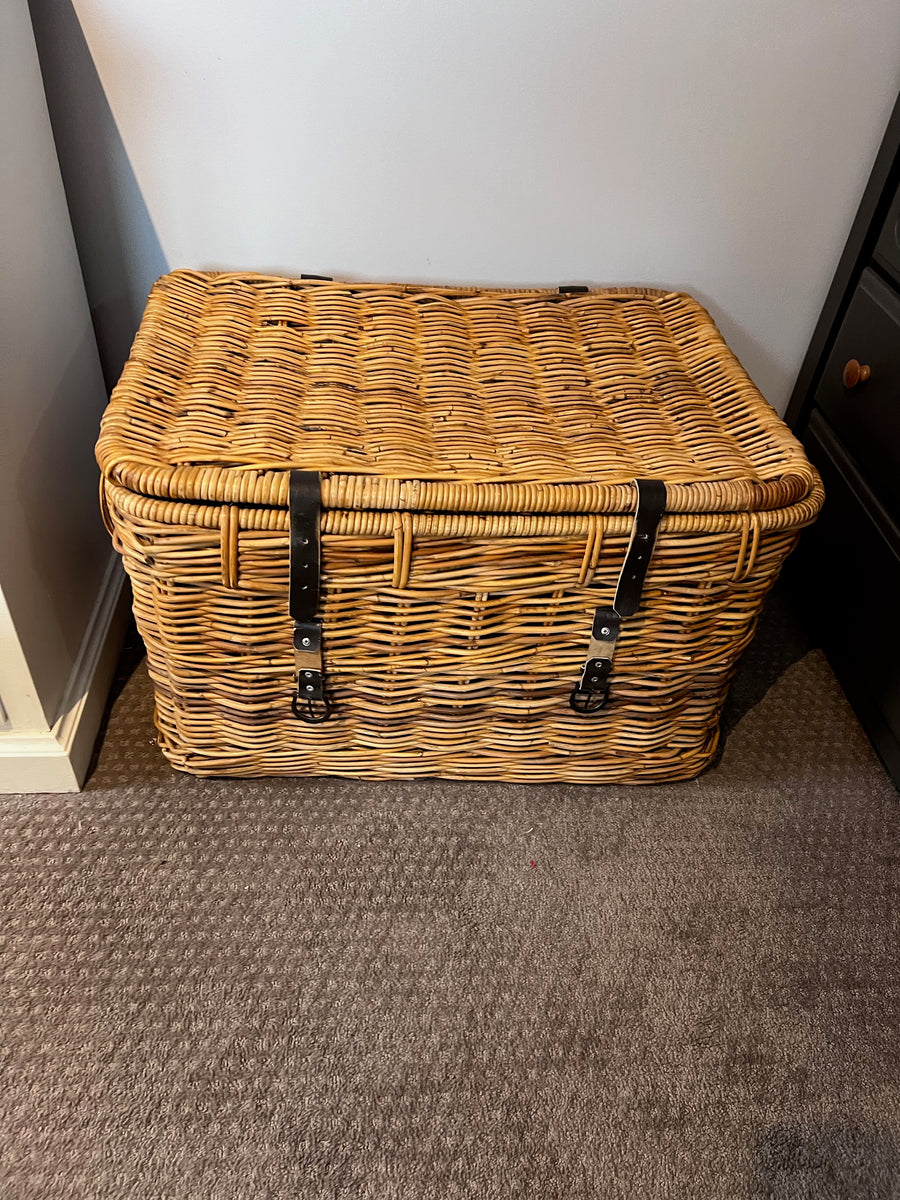 Wicker Storage Basket – Sell My Stuff Canada - Canada's Content and ...