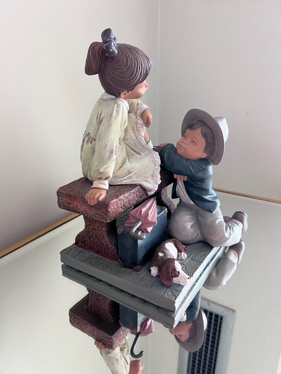 Nadal Studios Figurine – Sell My Stuff Canada - Canada's Content and ...