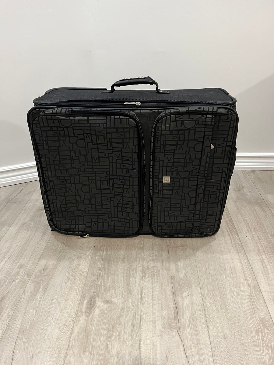 DVF Diane Von Furstenberg Luggage, Large – Sell My Stuff Canada ...