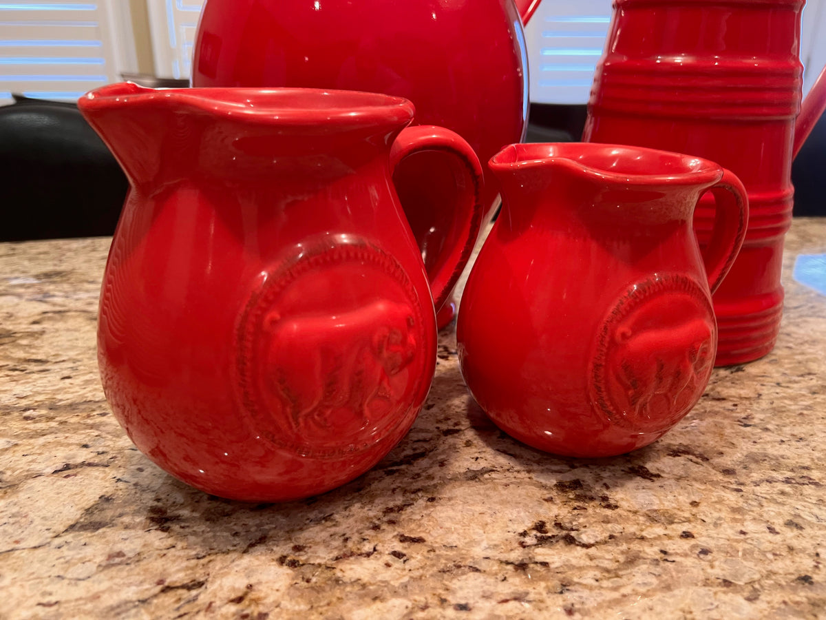 4 Red Pitchers Lot – Sell My Stuff Canada - Canada's Content and Estate ...