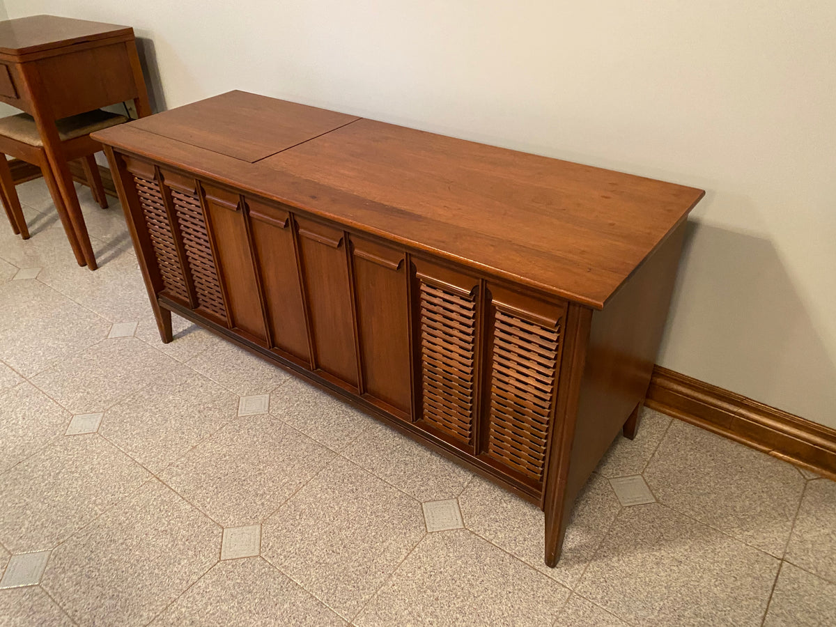 Vintage Philips Custom F.M. Stereophonic High Fidelity Stereo Console ...