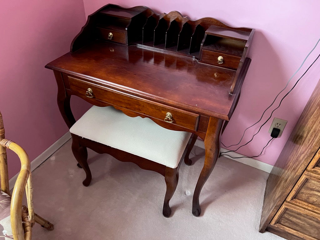The Bombay Company Secretary Writing Desk – Sell My Stuff Canada ...