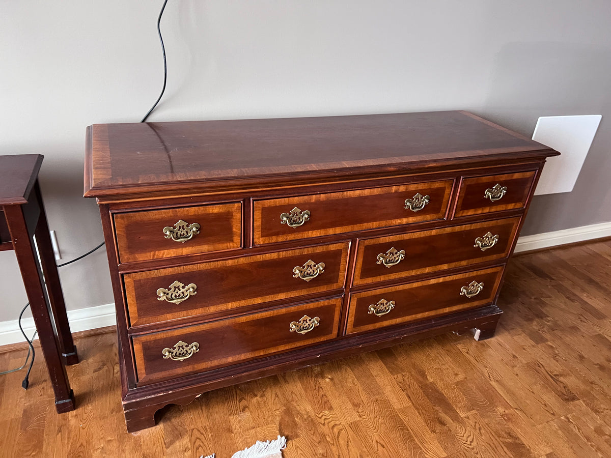 Vintage Dixie Dresser – Sell My Stuff Canada - Canada's Content and ...