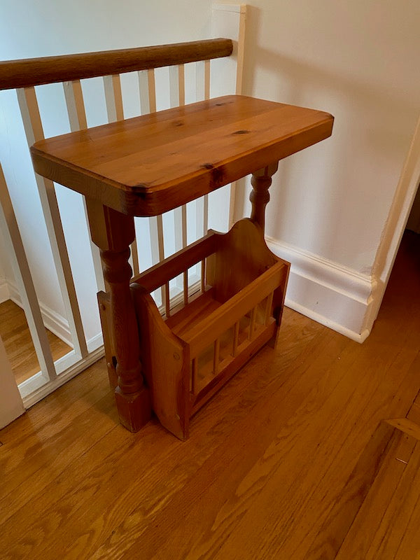 Oak Wood Magazine Table – Sell My Stuff Canada - Canada's Content and ...