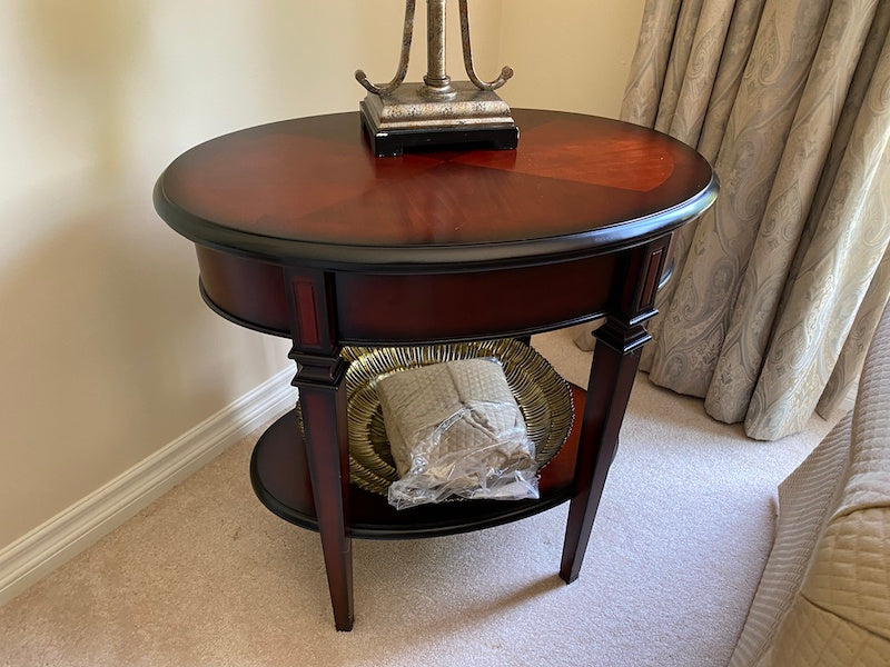 Bombay Oval Accent Table – Sell My Stuff Canada - Canada's Content and ...