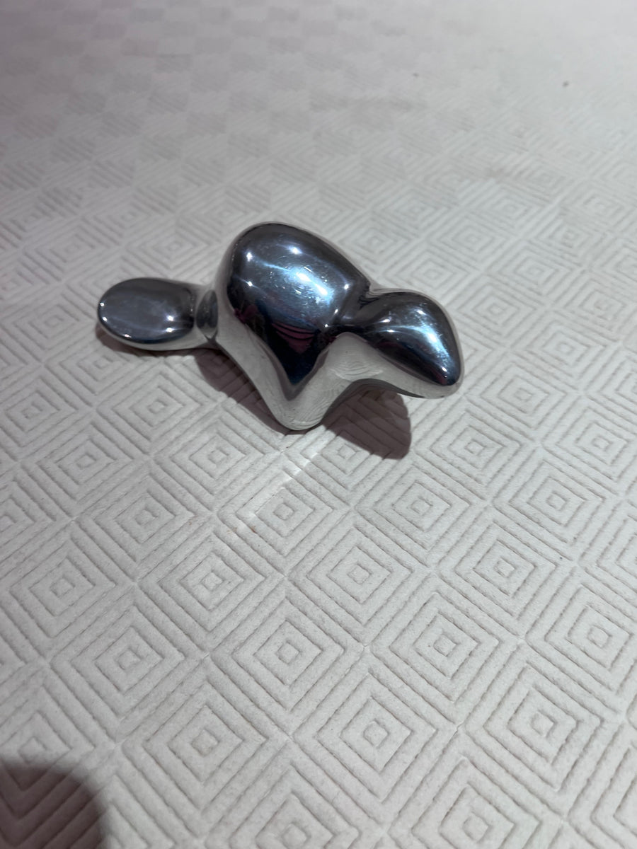 Hoselton Sculpture Beaver – Sell My Stuff Canada - Canada's Content and ...